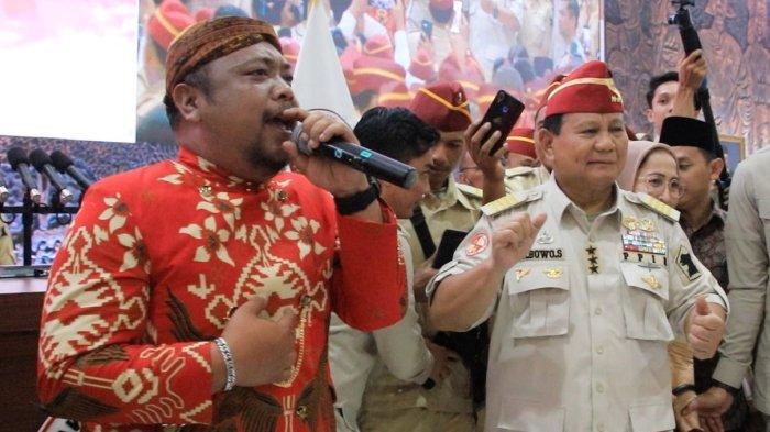 Joget Prabowo Dinyanyikan Abah Lala 'Ojo Dibandingke' hingga Namanya ...