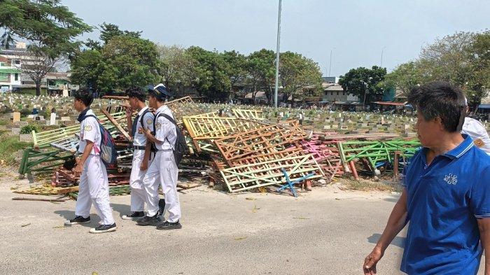 TPU Prumpung Penuh Jemuran dan Kandang Ayam, Distamhut DKI Kena Tampar ...