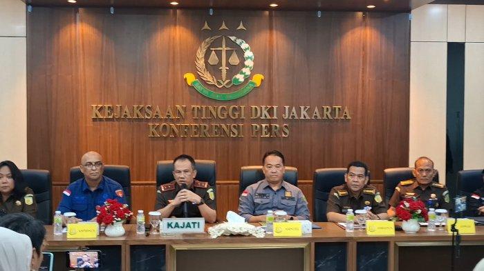 BREAKING NEWS Kadis Kebudayaan DKI Jakarta Tersangka Korupsi Kegiatan Fiktif Pakai Duit APBD ...