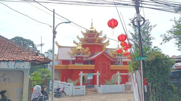Pemasangan Ratusan Lampion di Masjid Tjia Kang Hoo Disambut Baik Warga ...