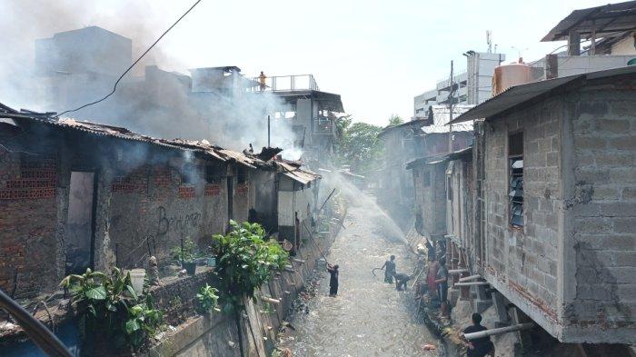 Kebakaran Hari Ini di Jatinegara, 40 Rumah Terbakar Akibat Ledakan ...