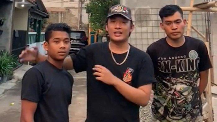 Klarifikasi Pria di Jakarta yang Paksa Kuli Bangunan Lepas Jersey Persib, Minta Tak Dipanas ...