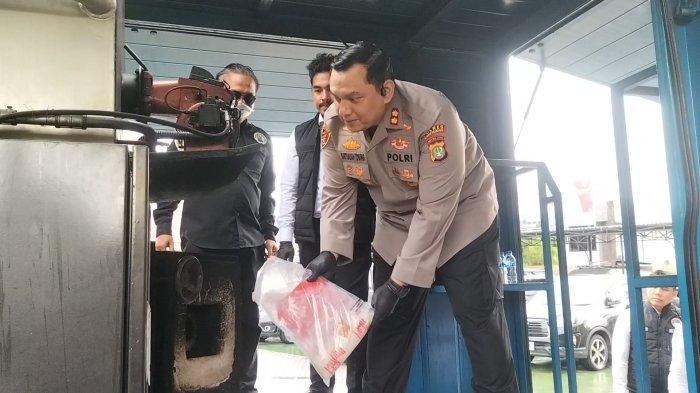 Narkoba Senilai Miliaran Rupiah Dimusnahkan di Polres Pelabuhan Tanjung Priok - Tribunjakarta.com