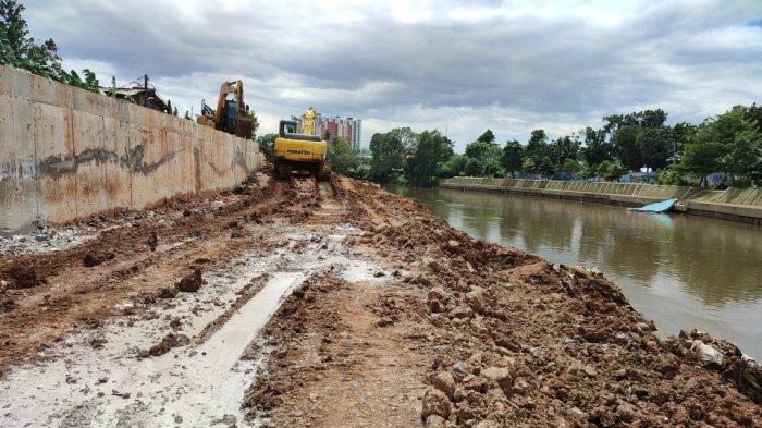 Komisi D DPRD DKI Minta Heru Budi Selesaikan Normalisasi Ciliwung Sepanjang 17 KM Tahun Depan ...