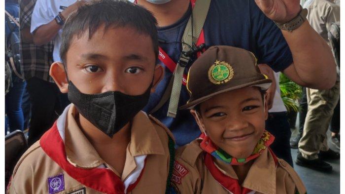 Niat Tak Terwujud, Gibran dan Riza Rela Berdesakan Demi Berikan Bir ...