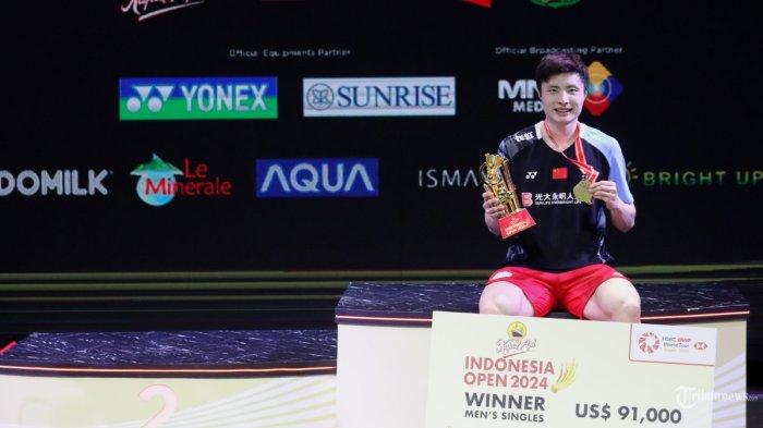 UPDATE Ranking BWF Tunggal Putra: Shi Yuqi Bikin Geger Istora, Axelsen Dilangkahi,Jojo Rawan ...