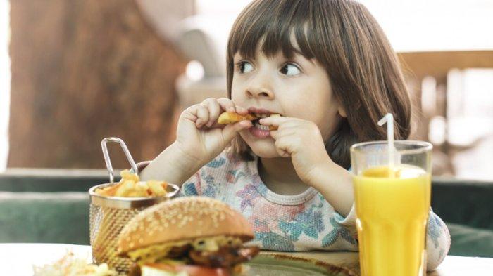 5 Tips Memilih Snack Anak Menurut IDAI, Jangan Asal Meski Makanan ...