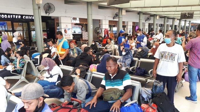 Hari Ini, 42.700 Penumpang KA Berangkat dari Stasiun Gambir dan Stasiun ... Hari Ini, 42.700 Penumpang KA Berangkat dari Stasiun Gambir dan Stasiun ...