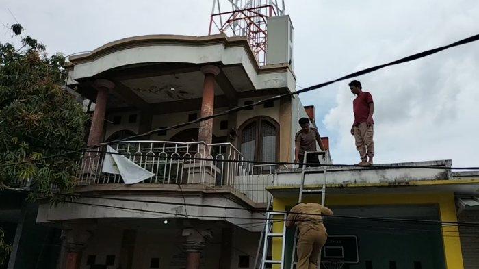 Cek Tower BTS di Rooftop Rumah di Bekasi, UPTD Pengawas Bangunan Tak ...
