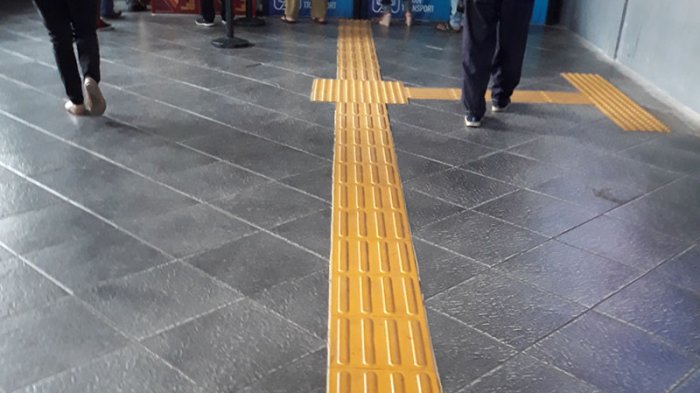 Sekarang Tersedia Fasilitas Untuk Tuna Netra di Pasar Minggu ...