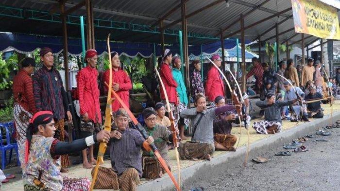 Asyik, Tradisi Jemparingan Gaya Mataram Dilombakan untuk Perebutkan ...