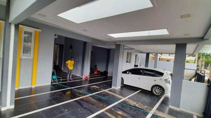 Berulang Kali Kena Banjir, Komedian Parto Mengaku Masih Betah Tinggal ...