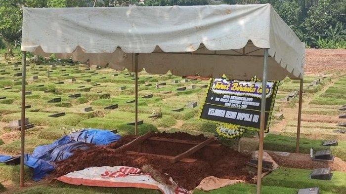 Jenazah Angela Korban Mutilasi di Bekasi Dimakamkan Satu Liang Lahat Putrinya di TPU Kampung ...