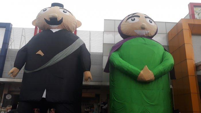 Sambut Hari Jadi Kota Bekasi, Maskot Raksasa Bang Bek dan Mpok Asih ...