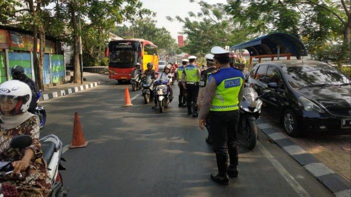 Jangan Sampai Kena Tilang, Berikut 14 Pelanggaran Lalu Lintas Sasaran Operasi Patuh Jaya 2023 ...