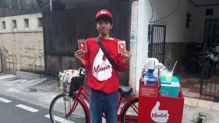 Mimpi Agung Ingin Angkat Kelas Pedagang Starling Jadi Keren, Tampilan ...