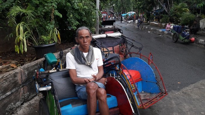 Kisah Perjuangan Hidup di Jakarta, Pemulung ini Bekerja Sambilan Jadi Tukang Becak ...