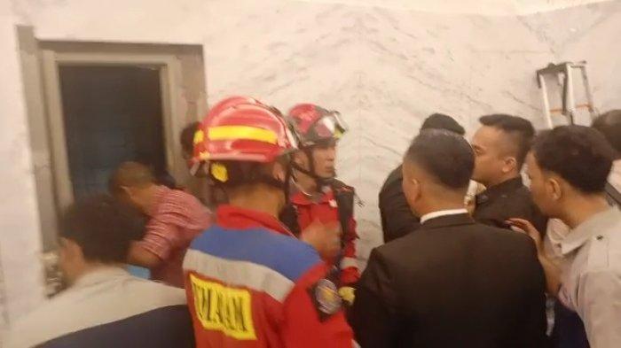 11 Orang Terjebak di Lift Pakuwon Tower Tebet, Ada yang Sendirian di ...