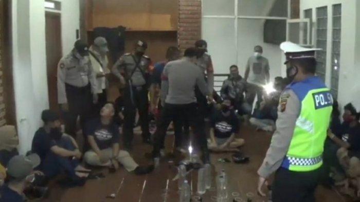 Puluhan Pelajar Digerebek Saat Gelar Pesta Miras dan Narkoba di Vila Bogor - Tribunjakarta.com