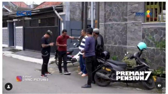 Sinopsis Preman Pensiun 7 Episode 11: Boy Ngomporin Toni Buat Depak Otang, Gobang Takut Disuntik ...