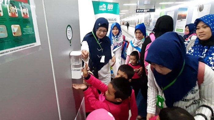 Menjaga Kebersihan, Didik Anak Cuci Tangan Sejak Dini - Tribunjakarta.com