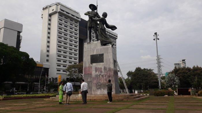 Sejarah Jakarta: Patung Tugu Tani Sempat Dianggap Simbol Komunisme ...