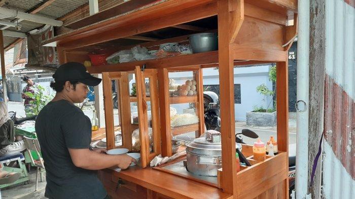 Berkah Berbagi, Cerita Yudi Pedagang Bakso yang Awalnya Jualan Keliling ...