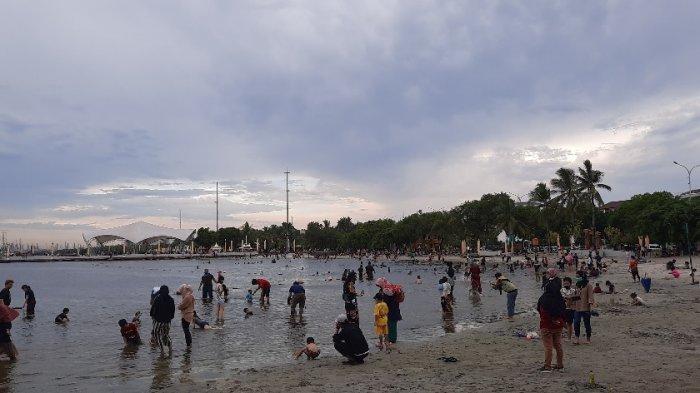 Kawasan Pantai Jadi Lokasi Favorit Wisatawan yang Habiskan Waktu Liburan di Ancol ...