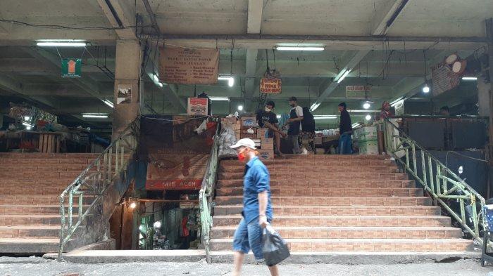 Begini Suasana Pasar hingga Terminal Pasar Minggu Jelang Ditutup ...