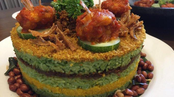 Nikmat dan Bikin Kenyang, Tumpeng Cake Sajian Alternatif Pengganti Kue ...
