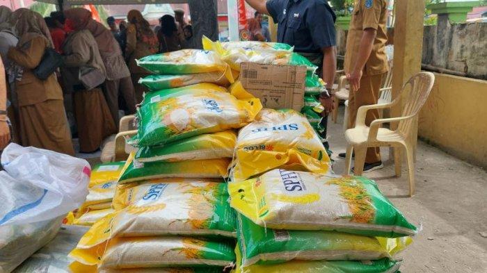Stok Beras di Bulog Cabang Kuala Tungkal Tanjab Barat Jelang dan ...