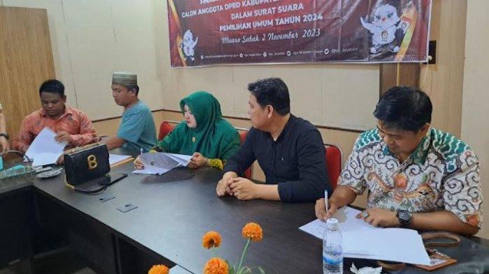 KPU Tanjab Timur Tetapkan 308 Caleg Masuk DCT - Tribunjambi.com