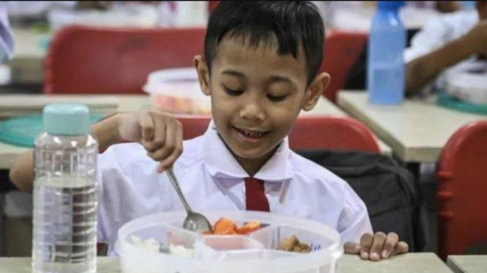 Jadwal Makan Bergizi Gratis di Pesantren untuk Siswa PAUD, SD, SMP, SMA - Tribunjambi.com