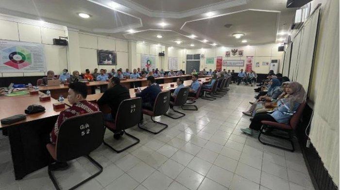 Ketentuan Libur atau Masuk Kerja pada 27 November saat Pilkada Serentak ...