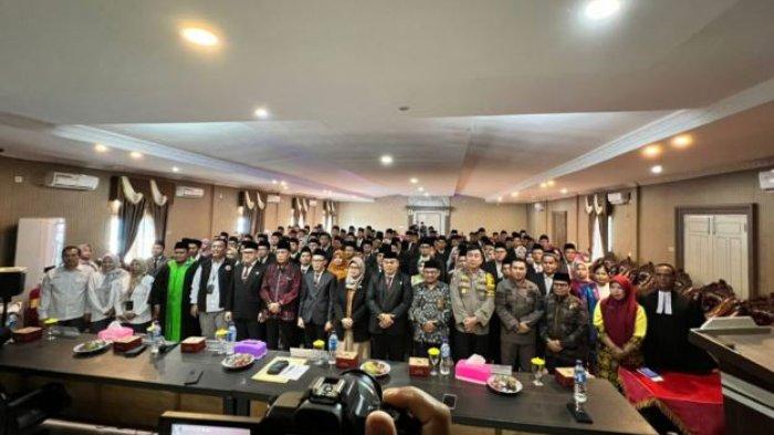 KPU Merangin Jambi Lantik 120 PPK Jelang Pilkada 2024 - Tribunjambi.com
