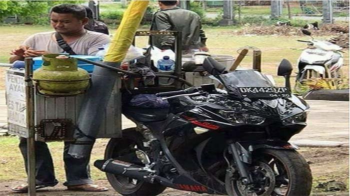 Penyamaran Intel Polisi Jadi Tukang Cilok, Jual Rp 2000 Tak Pakai ...