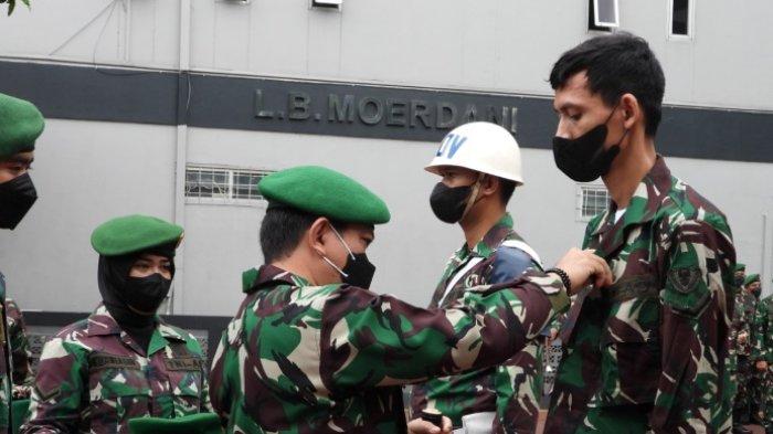 Terlibat Tindak Pidana Desersi, 2 Anggota Pusintelad Dipecat Tidak ...