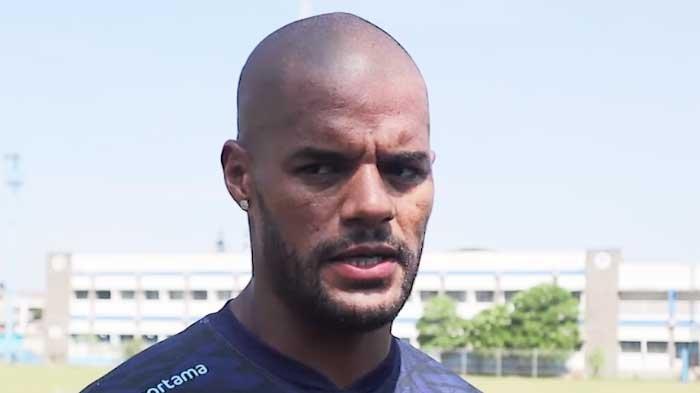 Profil dan Biodata David da Silva Pemain Persib Bandung Penjebol Gawang ...