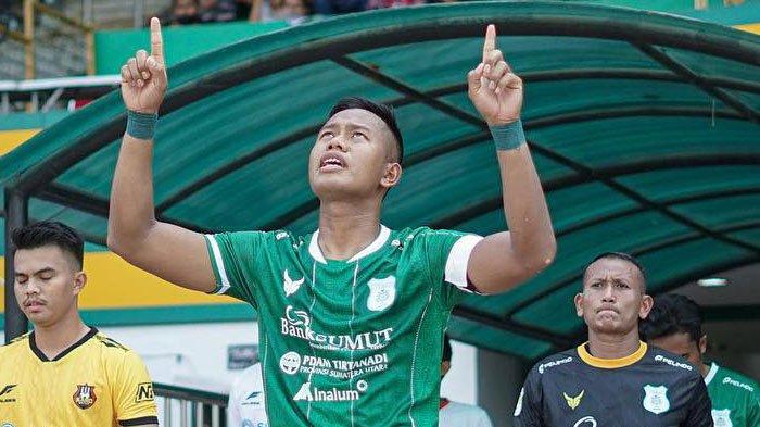 PSMS Medan vs Sriwijaya FC 18 September 2022, Pelatih: Lawan Semain ...