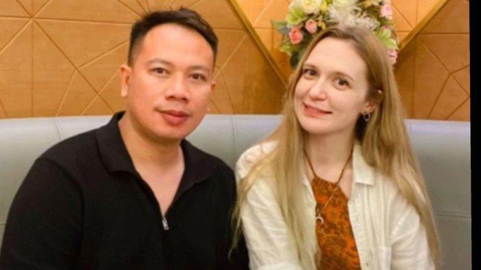 Vicky Prasetyo Pamer Pacar Baru, Bule Cantik Asal Rusia: Dia Suka Aku ...