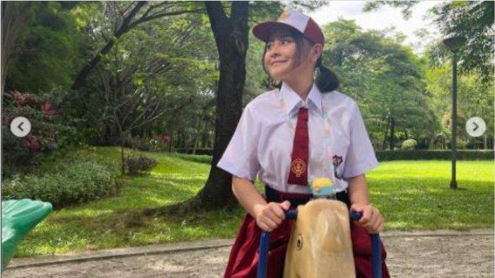 Prilly Latuconsina Jadi Anak Sd Di Series Cinta Dua Masa Warganet