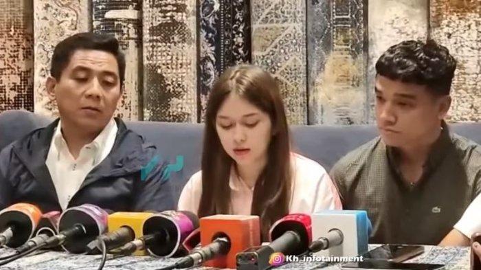 Rebecca Klopper Minta Maaf ke Keluarga Fadly Faisal Soal Video Syur 47 Detik yang Viral ...