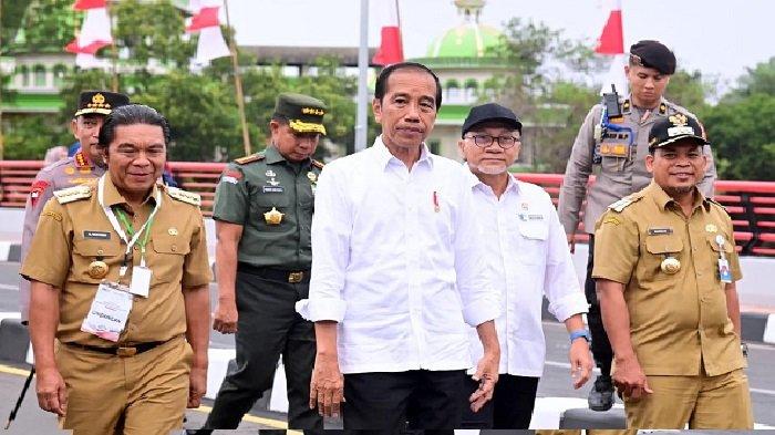 Pengamat Ungkap Kemungkinan Pemakzulan Jokowi, Sebelumnya Ditolak Mahfud MD, Apa Respon Gibran ...