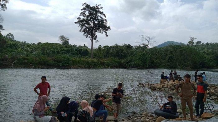 Ritual Penyepakatan Batas Lubuk Larangan di Bungo, Dari Baca Surat ...
