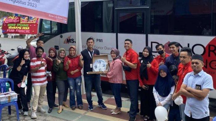 FIFGROUP Cabang Jambi Mengadakan Donor Darah untuk Karyawan dan ...