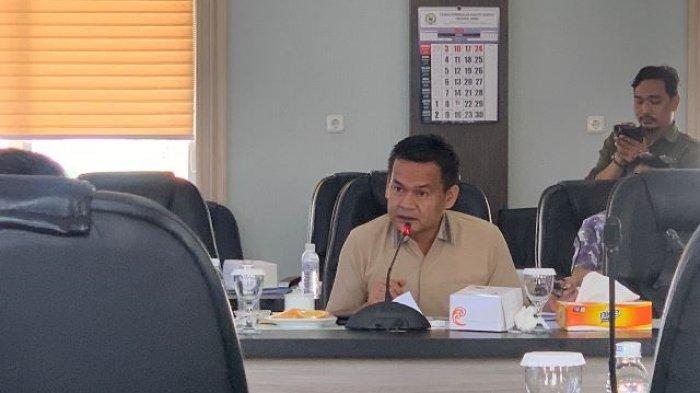 Juwanda Minta FS Stadion Center Diperbaiki dengan Menambah Profil dan ...