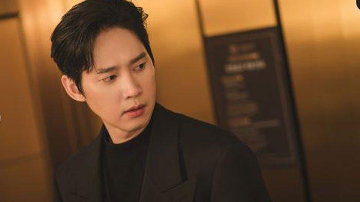 4 Drama Park Sung Hoon Pemeran Eun Seong di Queen of Tears - Tribunjambi.com