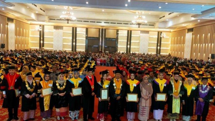 Wisuda 484 Mahasiswa, Ini Daftar Wisudawan Terbaik Unbari 2023 ...