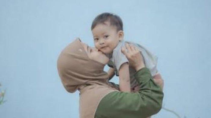 Agustina Pilih Kenalkan Puasa pada Anak Sejak Dini - Tribunjambi.com