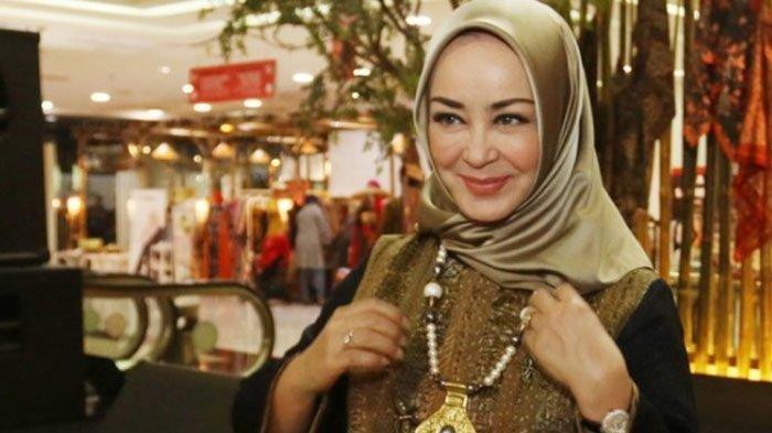 Ingat Chintami Atmanegara? Begini Kabar Artis Cantik yang Populer Tahun 90an Ini - Tribunjambi.com